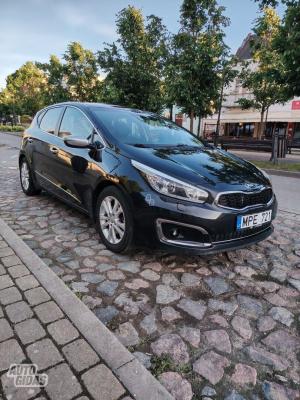 Black Kia Ceed 2016 in Ukmerge, with an engine capacity of 1.60 L and mileage of 303 thousand km for 6350 €, photo 3 on AUTOMOTO.COM.LV