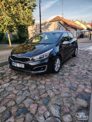 Black Kia Ceed 2016 in Ukmerge, with an engine capacity of 1.60 L and mileage of 303 thousand km for 6350 €, photo 5 on AUTOMOTO.COM.LV