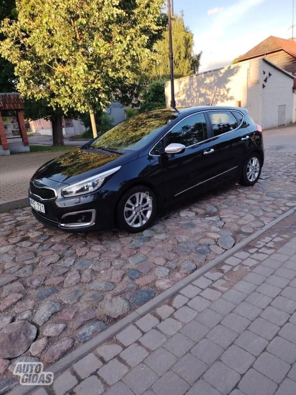 Black Kia Ceed 2016 in Ukmerge, with an engine capacity of 1.60 L and mileage of 303 thousand km for 6350 €, photo 5 on AUTOMOTO.COM.LV