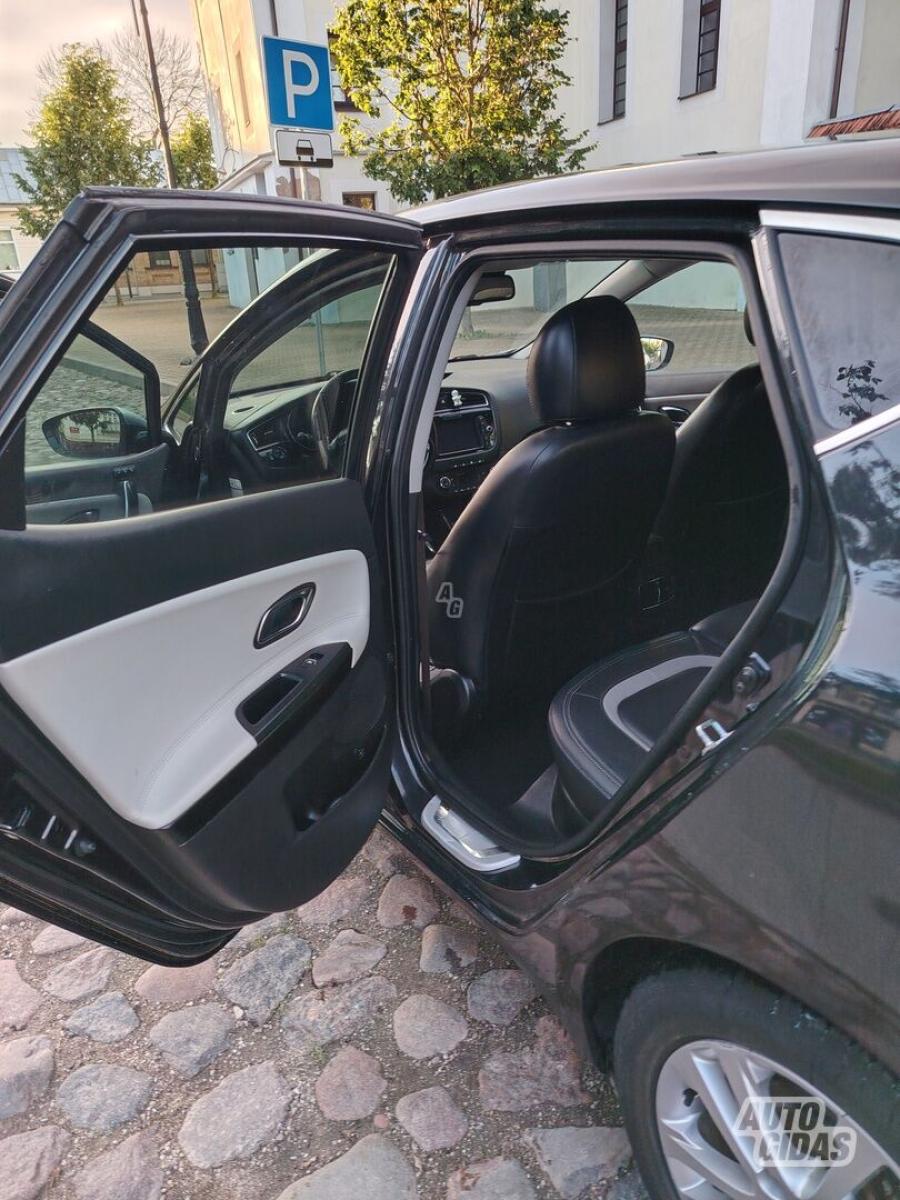 Black Kia Ceed 2016 in Ukmerge, with an engine capacity of 1.60 L and mileage of 303 thousand km for 6350 €, photo 14 on AUTOMOTO.COM.LV