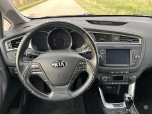 Melns Kia Ceed 2016 Panevēža, ar dzinēja tilpumu 1.00 L un nobraukumu 127 tūkst. km par 6500 €, foto 12 vietnē AUTOMOTO.COM.LV