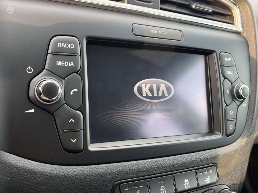 Melns Kia Ceed 2016 Panevēža, ar dzinēja tilpumu 1.00 L un nobraukumu 127 tūkst. km par 6500 €, foto 14 vietnē AUTOMOTO.COM.LV