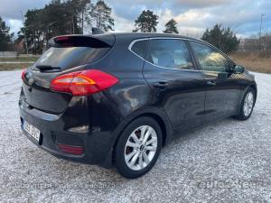 Melns Kia Ceed 2017 Tallina, ar dzinēja tilpumu 1.60 L un nobraukumu 127 tūkst. km par 8990 €, foto 4 vietnē AUTOMOTO.COM.LV