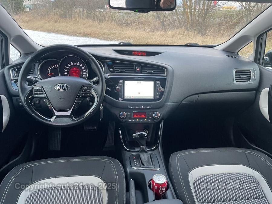 Melns Kia Ceed 2017 Tallina, ar dzinēja tilpumu 1.60 L un nobraukumu 127 tūkst. km par 8990 €, foto 8 vietnē AUTOMOTO.COM.LV