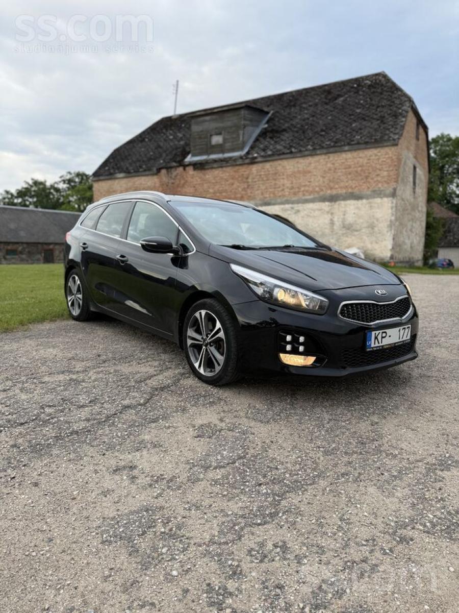 Black Kia Ceed 2017 in Valka, with an engine capacity of 1.60 L and mileage of 208 thousand km for 6200 €, photo 1 on AUTOMOTO.COM.LV