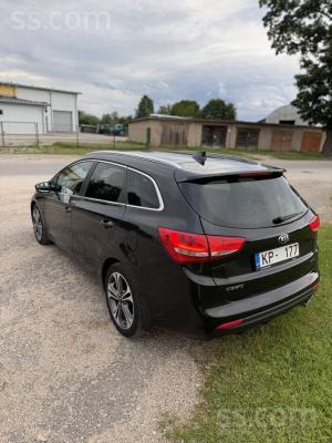 Black Kia Ceed 2017 in Valka, with an engine capacity of 1.60 L and mileage of 208 thousand km for 6200 €, photo 7 on AUTOMOTO.COM.LV