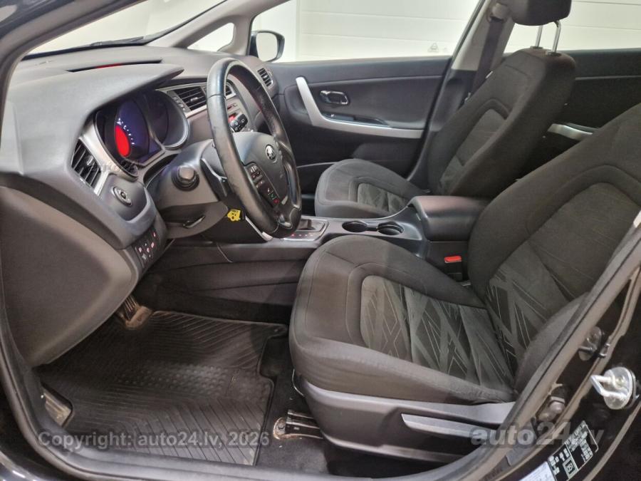 Melns Kia Ceed 2017 Hāpsalu, ar dzinēja tilpumu 1.60 L un nobraukumu 177 tūkst. km par 7200 €, foto 13 vietnē AUTOMOTO.COM.LV