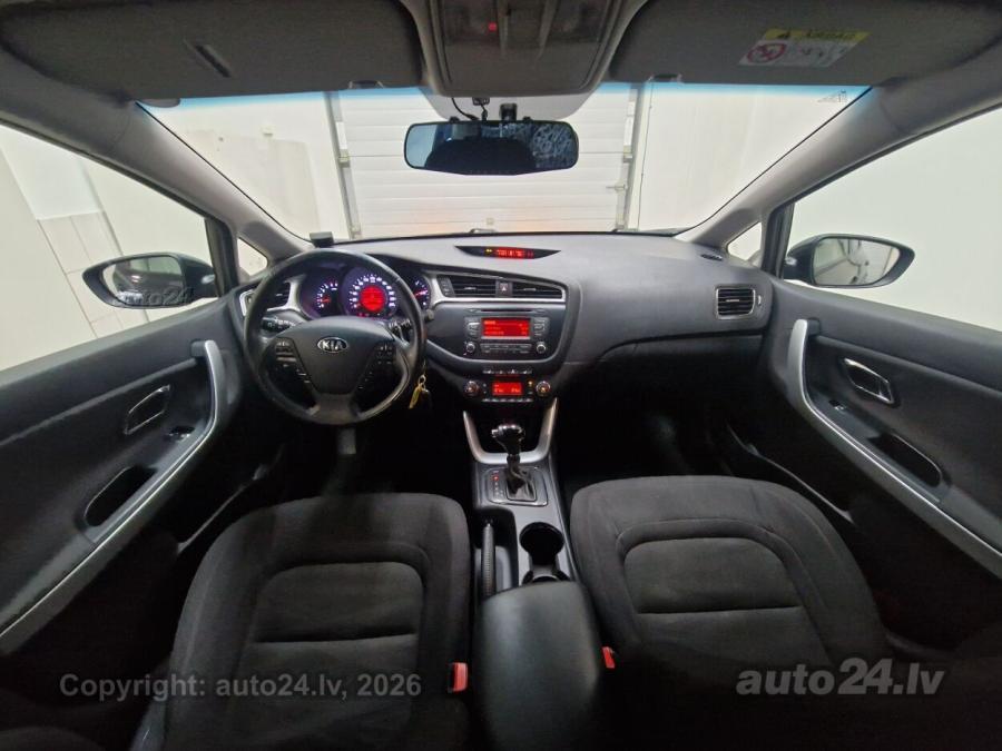 Melns Kia Ceed 2017 Hāpsalu, ar dzinēja tilpumu 1.60 L un nobraukumu 177 tūkst. km par 7200 €, foto 15 vietnē AUTOMOTO.COM.LV