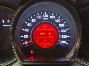 Melns Kia Ceed 2017 Hāpsalu, ar dzinēja tilpumu 1.60 L un nobraukumu 177 tūkst. km par 7200 €, foto 17 vietnē AUTOMOTO.COM.LV