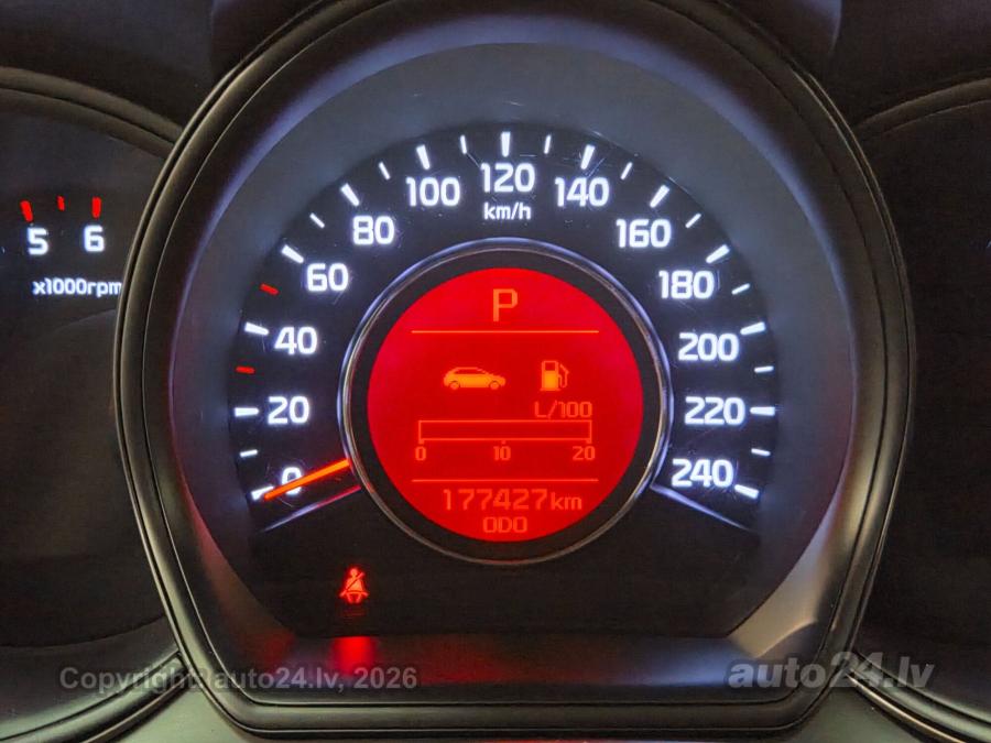 Melns Kia Ceed 2017 Hāpsalu, ar dzinēja tilpumu 1.60 L un nobraukumu 177 tūkst. km par 7200 €, foto 17 vietnē AUTOMOTO.COM.LV