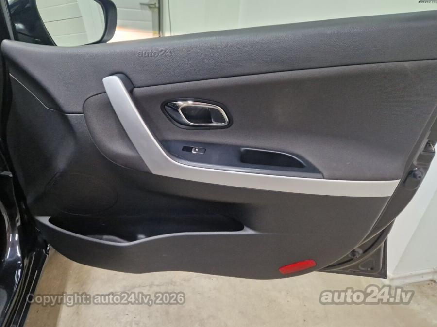 Melns Kia Ceed 2017 Hāpsalu, ar dzinēja tilpumu 1.60 L un nobraukumu 177 tūkst. km par 7200 €, foto 23 vietnē AUTOMOTO.COM.LV