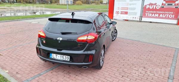Melns Kia Ceed 2018 Jelgava, ar dzinēja tilpumu 1.60 L un nobraukumu 134 tūkst. km par 7500 €, foto 4 vietnē AUTOMOTO.COM.LV