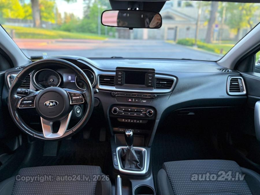 Черный Киа Сид 2019 в Таллин, объемом двигателя 1.40 л и пробегом 152 тыс. км за 10500 €, фото 8 на AUTOMOTO.COM.LV