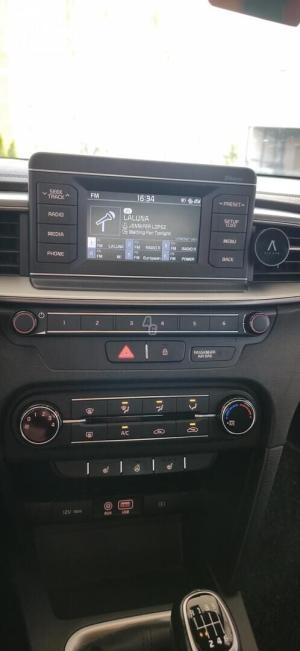 Black Kia Ceed 2019 in Klaipeda, with an engine capacity of 1.40 L and mileage of 25 thousand km for 14100 €, photo 8 on AUTOMOTO.COM.LV
