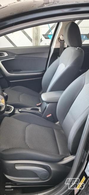 Black Kia Ceed 2019 in Klaipeda, with an engine capacity of 1.40 L and mileage of 25 thousand km for 14100 €, photo 13 on AUTOMOTO.COM.LV