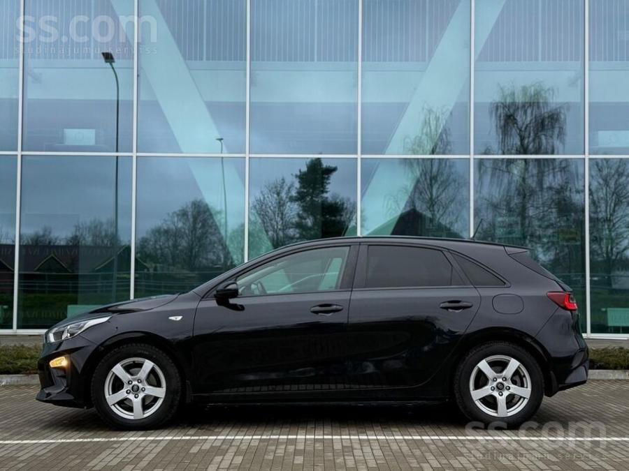 Melns Kia Ceed 2020 Rēzekne, ar dzinēja tilpumu 1.60 L un nobraukumu 151 tūkst. km par 9490 €, foto 5 vietnē AUTOMOTO.COM.LV