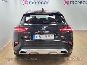 Black Kia Ceed 2020 in Tallinn, with an engine capacity of 1.40 L and mileage of 134 thousand km for 16900 €, photo 5 on AUTOMOTO.COM.LV