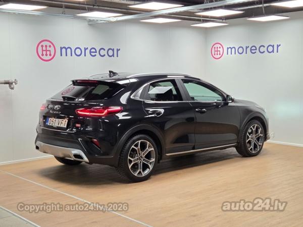 Black Kia Ceed 2020 in Tallinn, with an engine capacity of 1.40 L and mileage of 134 thousand km for 16900 €, photo 4 on AUTOMOTO.COM.LV