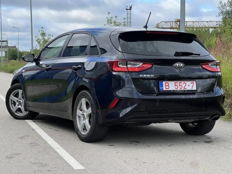 Melns Kia Ceed 2020 Rēzekne, ar dzinēja tilpumu 1.60 L un nobraukumu 152 tūkst. km par 8750 €, foto 5 vietnē AUTOMOTO.COM.LV