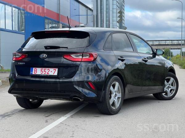 Black Kia Ceed 2020 in Rezekne, with an engine capacity of 1.60 L and mileage of 0 thousand km for 8750 €, photo 5 on AUTOMOTO.COM.LV
