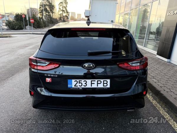 Melns Kia Ceed 2021 Tallina, ar dzinēja tilpumu 1.50 L un nobraukumu 55 tūkst. km par 14900 €, foto 3 vietnē AUTOMOTO.COM.LV