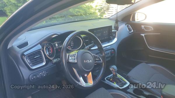 Black Kia Ceed 2021 in Tallinn, with an engine capacity of 1.50 L and mileage of 54 thousand km for 15300 €, photo 10 on AUTOMOTO.COM.LV