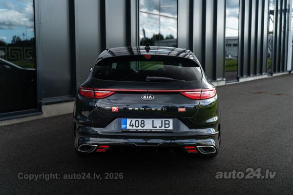 Melns Kia Ceed 2021 Tallina, ar dzinēja tilpumu 1.60 L un nobraukumu 62 tūkst. km par 21900 €, foto 4 vietnē AUTOMOTO.COM.LV