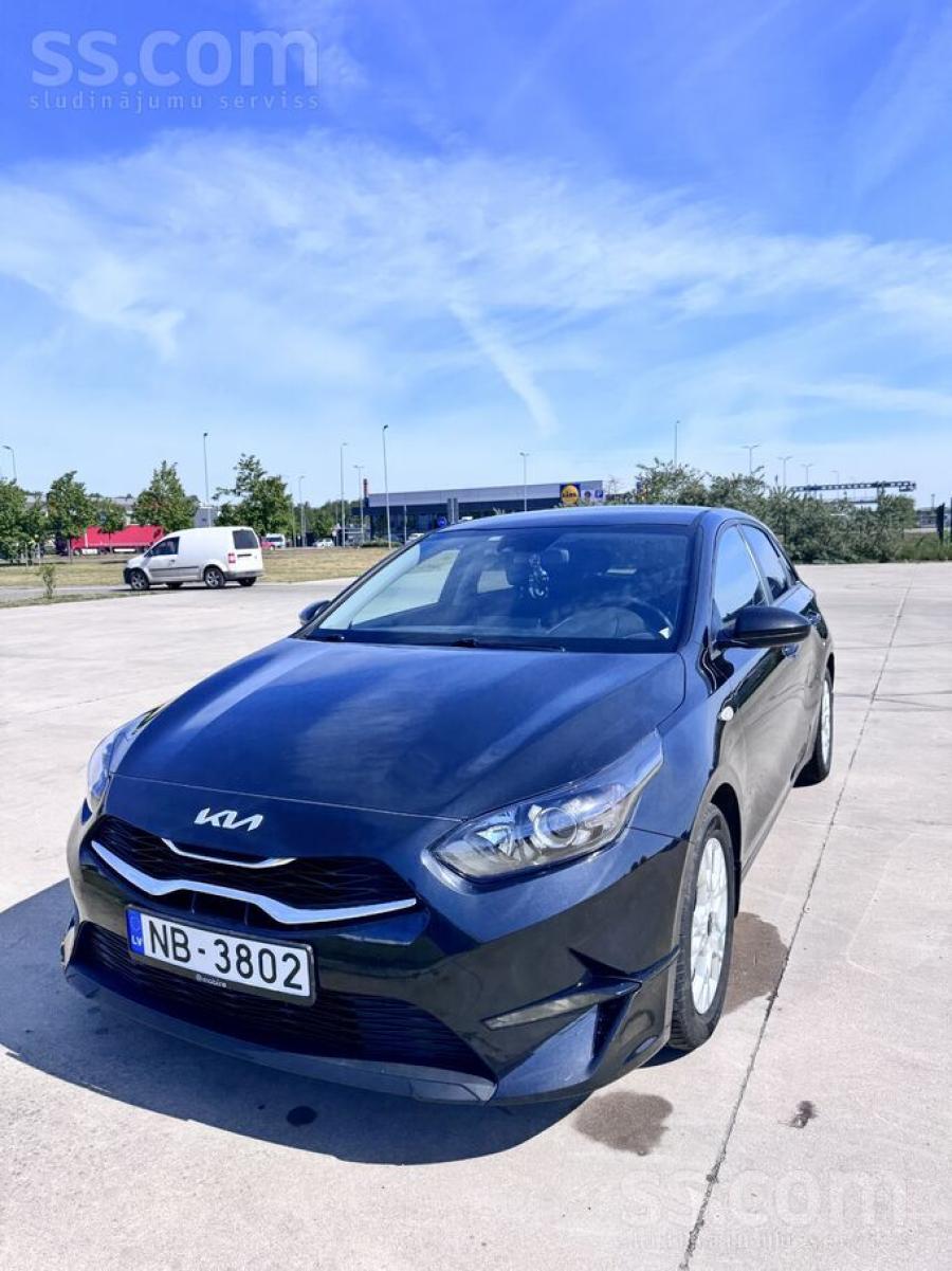 Melns Kia Ceed 2022 Liepāja, ar dzinēja tilpumu 1.50 L un nobraukumu 55 tūkst. km par 15500 €, foto 4 vietnē AUTOMOTO.COM.LV
