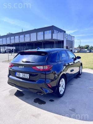 Melns Kia Ceed 2022 Liepāja, ar dzinēja tilpumu 1.50 L un nobraukumu 55 tūkst. km par 15500 €, foto 5 vietnē AUTOMOTO.COM.LV