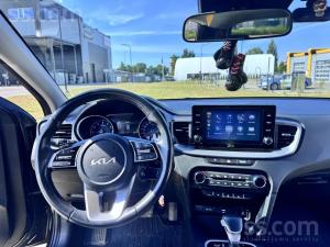 Melns Kia Ceed 2022 Liepāja, ar dzinēja tilpumu 1.50 L un nobraukumu 55 tūkst. km par 15500 €, foto 7 vietnē AUTOMOTO.COM.LV