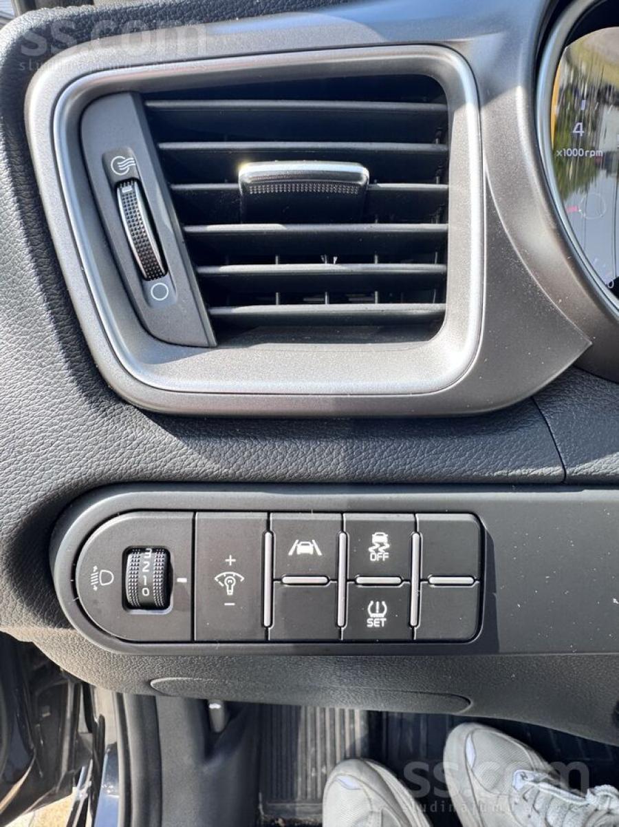 Melns Kia Ceed 2022 Liepāja, ar dzinēja tilpumu 1.50 L un nobraukumu 55 tūkst. km par 15500 €, foto 10 vietnē AUTOMOTO.COM.LV