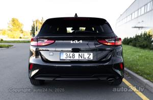 Melns Kia Ceed 2022 Tallina, ar dzinēja tilpumu 1.50 L un nobraukumu 52 tūkst. km par 12990 €, foto 4 vietnē AUTOMOTO.COM.LV