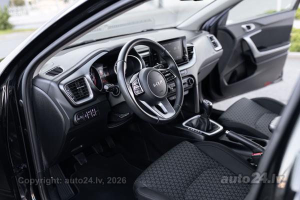 Melns Kia Ceed 2022 Tallina, ar dzinēja tilpumu 1.50 L un nobraukumu 52 tūkst. km par 12990 €, foto 7 vietnē AUTOMOTO.COM.LV