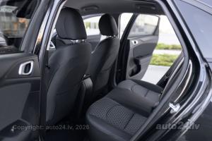 Melns Kia Ceed 2022 Tallina, ar dzinēja tilpumu 1.50 L un nobraukumu 52 tūkst. km par 12990 €, foto 15 vietnē AUTOMOTO.COM.LV