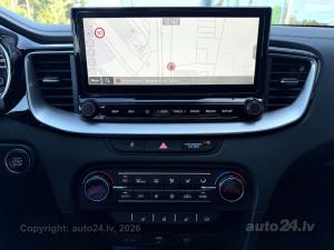 Melns Kia Ceed 2023 Tallina, ar dzinēja tilpumu 1.50 L un nobraukumu 51 tūkst. km par 19900 €, foto 9 vietnē AUTOMOTO.COM.LV