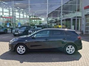 Black Kia Ceed 2024 in Vilnius, with an engine capacity of 1.48 L and mileage of 33 thousand km for 18500 €, photo 3 on AUTOMOTO.COM.LV