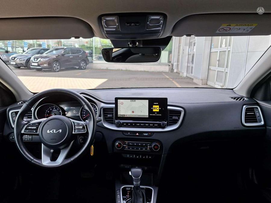 Black Kia Ceed 2024 in Vilnius, with an engine capacity of 1.48 L and mileage of 33 thousand km for 18500 €, photo 10 on AUTOMOTO.COM.LV