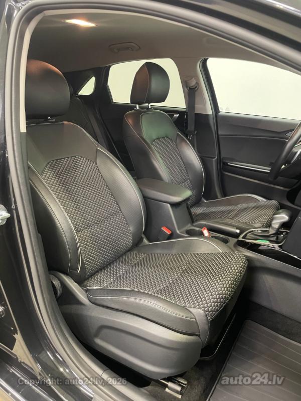 Melns Kia Ceed 2024 Tallina, ar dzinēja tilpumu 1.50 L un nobraukumu 40 tūkst. km par 22990 €, foto 11 vietnē AUTOMOTO.COM.LV