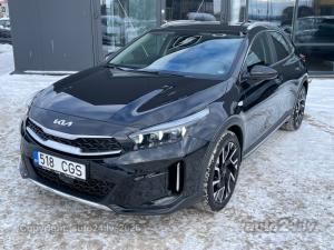 Melns Kia Ceed 2025 Tartu, ar dzinēja tilpumu 1.50 L un nobraukumu 61 tūkst. km par 25990 €, foto  vietnē AUTOMOTO.COM.LV