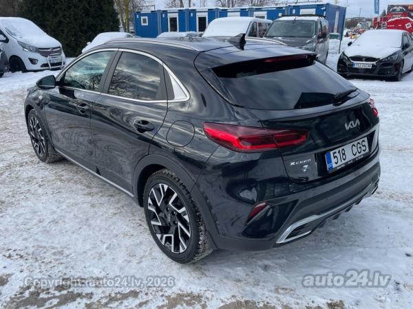 Melns Kia Ceed 2025 Tartu, ar dzinēja tilpumu 1.50 L un nobraukumu 61 tūkst. km par 25990 €, foto 4 vietnē AUTOMOTO.COM.LV