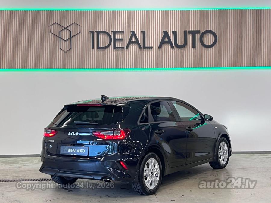Melns Kia Ceed 2025 Tallina, ar dzinēja tilpumu 1.48 L un nobraukumu 34 tūkst. km par 19990 €, foto 5 vietnē AUTOMOTO.COM.LV