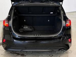 Melns Kia Ceed 2025 Tallina, ar dzinēja tilpumu 1.48 L un nobraukumu 34 tūkst. km par 19990 €, foto 17 vietnē AUTOMOTO.COM.LV