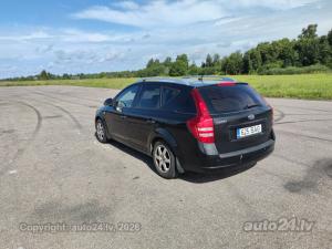 Melns Kia Ceed 2007 Tallina, ar dzinēja tilpumu 1.60 L un nobraukumu 248 tūkst. km par 2000 €, foto 4 vietnē AUTOMOTO.COM.LV