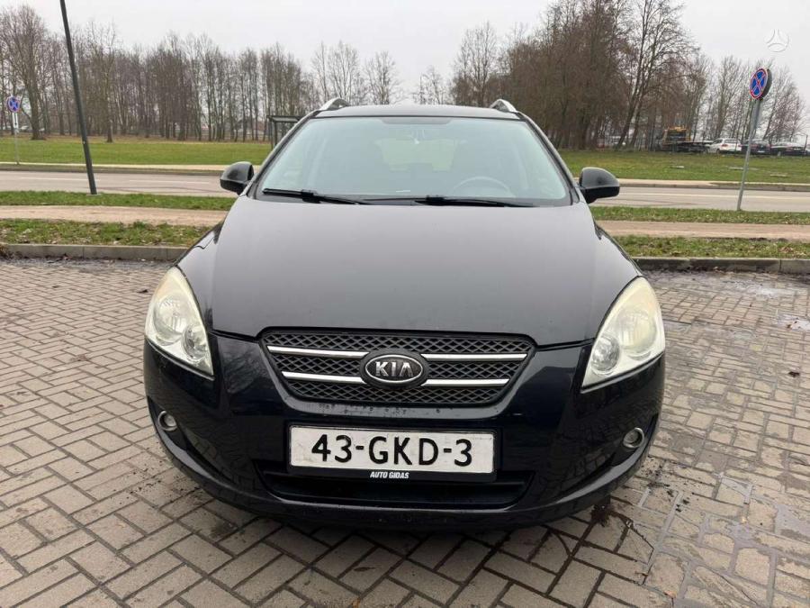 Melns Kia Ceed 2008 Kauņa, ar dzinēja tilpumu 1.58 L un nobraukumu 288 tūkst. km par 2250 €, foto 2 vietnē AUTOMOTO.COM.LV