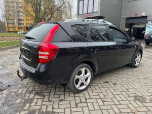 Melns Kia Ceed 2008 Kauņa, ar dzinēja tilpumu 1.58 L un nobraukumu 288 tūkst. km par 2250 €, foto 6 vietnē AUTOMOTO.COM.LV