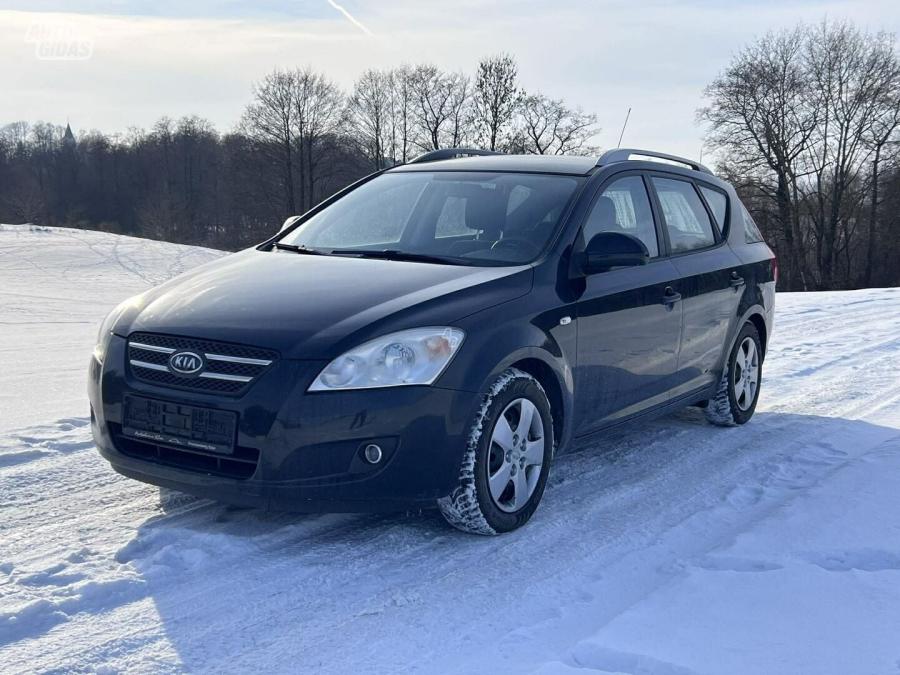 Black Kia Ceed 2008 in Marijampole, with an engine capacity of 1.40 L and mileage of 224 thousand km for 2000 €, photo 1 on AUTOMOTO.COM.LV