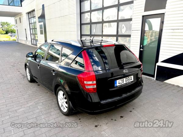 Black Kia Ceed 2008 in Tallinn, with an engine capacity of 1.60 L and mileage of 370 thousand km for 2099 €, photo 2 on AUTOMOTO.COM.LV