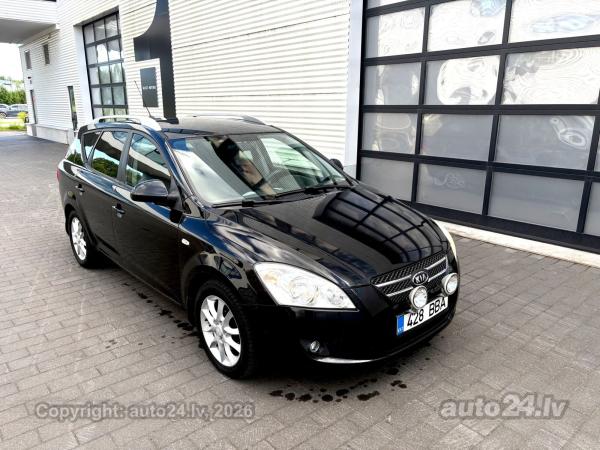 Black Kia Ceed 2008 in Tallinn, with an engine capacity of 1.60 L and mileage of 370 thousand km for 2099 €, photo 3 on AUTOMOTO.COM.LV
