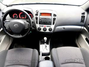 Melns Kia Ceed 2008 Tallina, ar dzinēja tilpumu 1.60 L un nobraukumu 370 tūkst. km par 2099 €, foto 10 vietnē AUTOMOTO.COM.LV