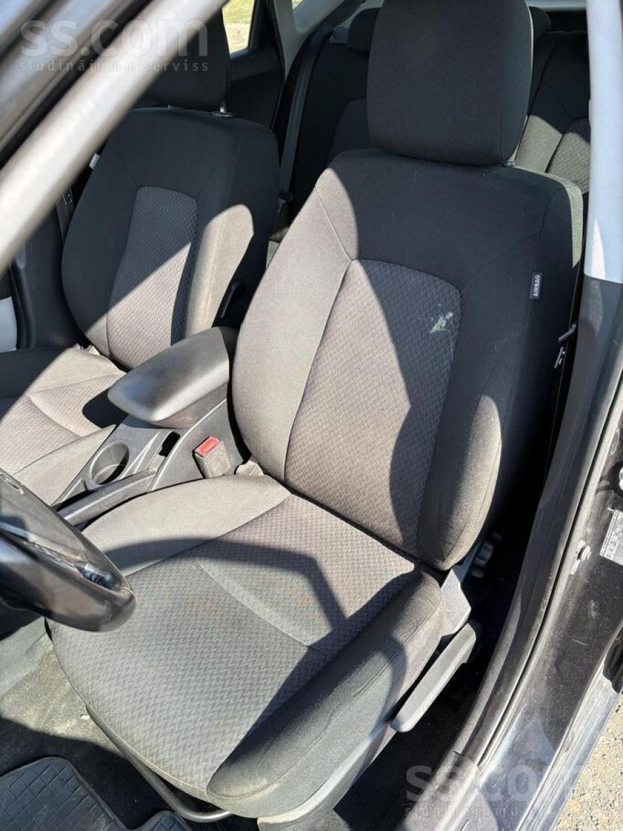 Melns Kia Ceed 2009 Daugavpils, ar dzinēja tilpumu 1.60 L un nobraukumu 276 tūkst. km par 2950 €, foto 22 vietnē AUTOMOTO.COM.LV